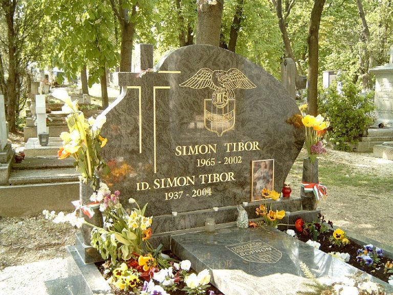 60 éves lenne Simon Tibor - Egy átpolitizált tragédia története | Tudás.hu